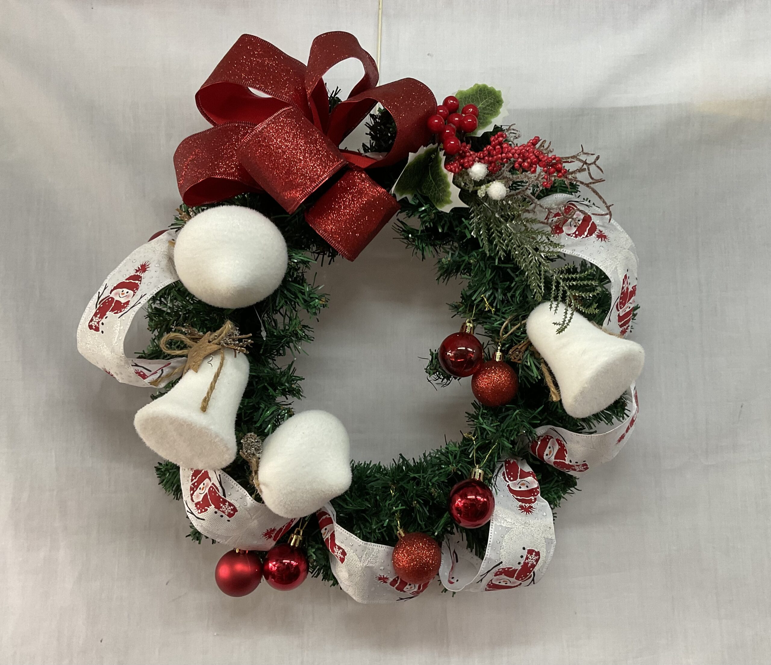 16” CHRISTMAS WREATH - Abi Bridal and Copy Shop